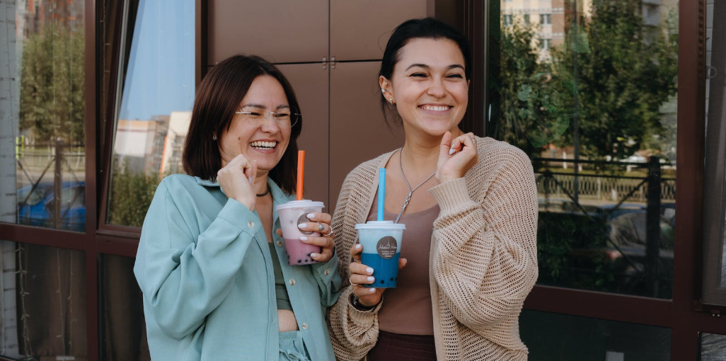 5 Fabulous Gift Ideas for Your Bestie: Show Some Love! – AU-SILKSILKY